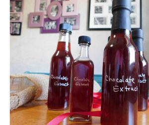 Homemade Chocolate Extract-Great Gift Idea